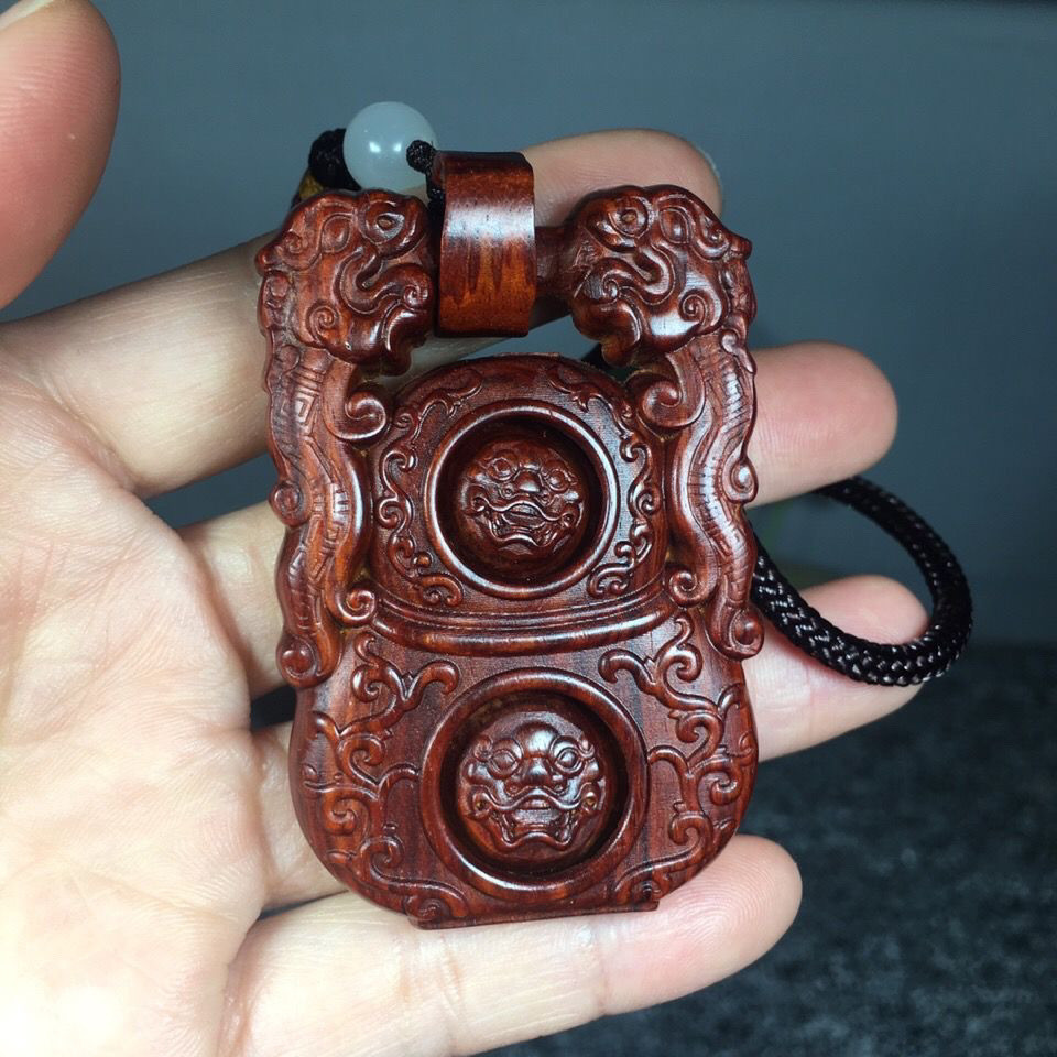 Indian Leaflet Red Sandalwood Heaven and Earth Lock Fortune Tiger Tag ...
