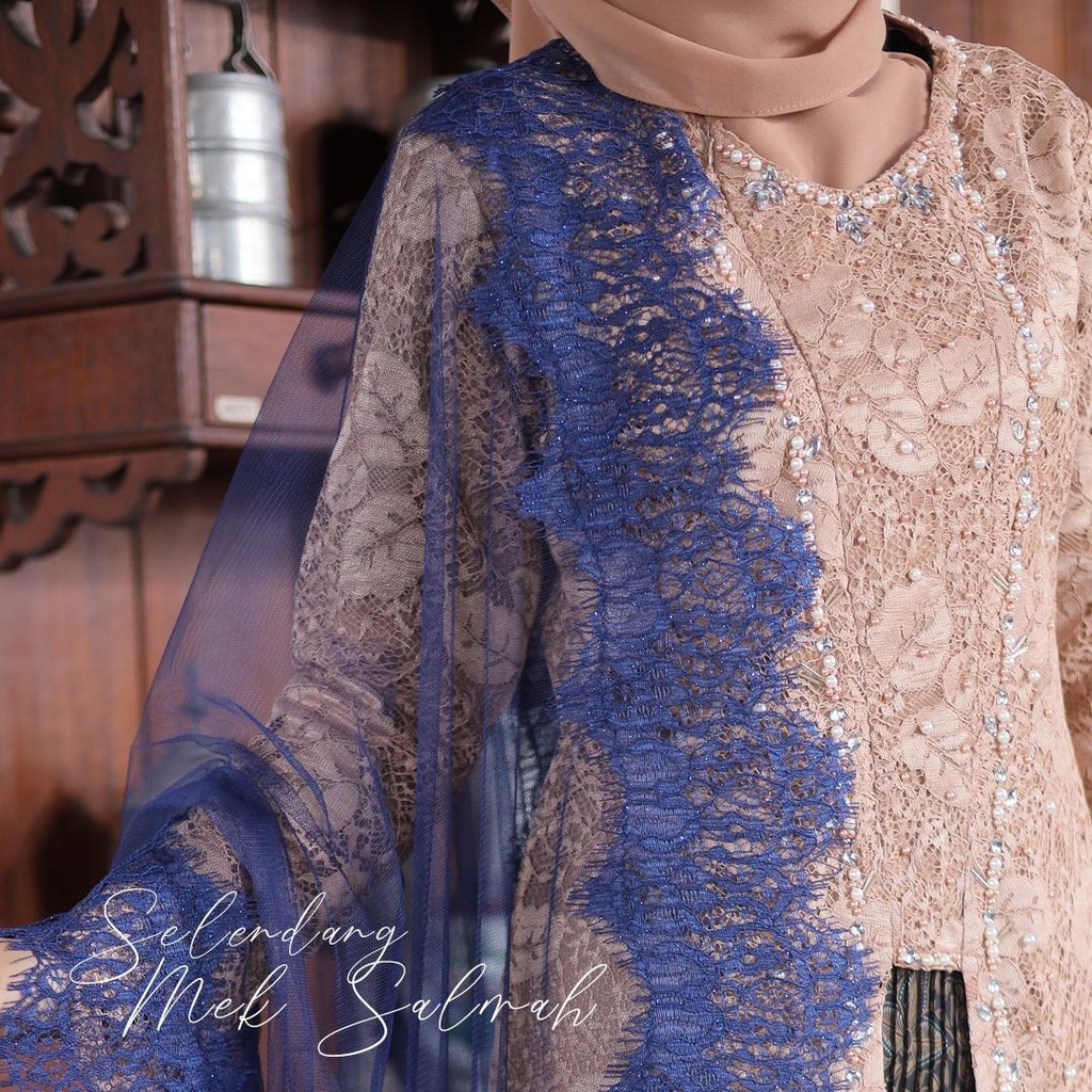 SISTA CLOSET | SELENDANG MEK SALMAH LACE SHAWL SIZE VIRAL 2024 | Shopee ...