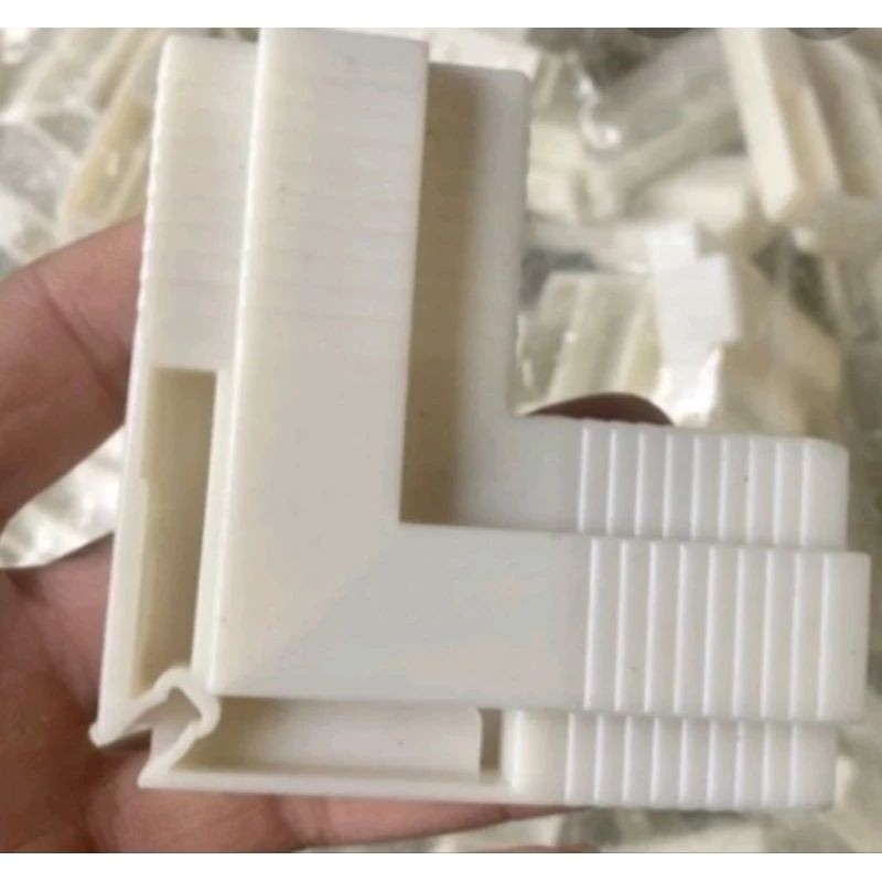 Omega abs plastic interior aluminum corner brackets, bag of 50 | Shopee ...