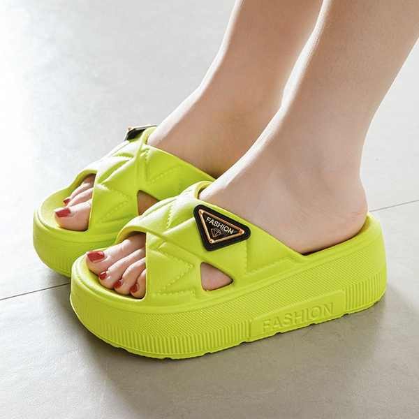 selipar raya perempuan Sandal dan selipar bersol tebal musim panas ...