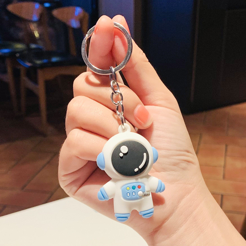 【24H Stock】Exquisite key chain spaceman cartoon bag charm keychain ...