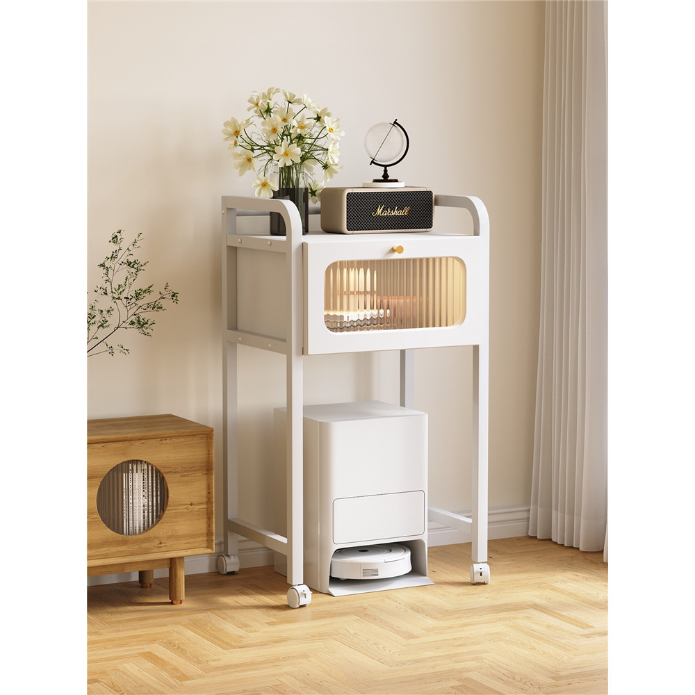 Rak Penyimpanan Robot Menyapu Paus Awan Di Atas Rak Penyimpanan Mesin ...