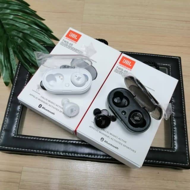 (READYSTOCK) JBL TWS 05 Ori Wireless Bluethoot Superbass Sound | Shopee ...