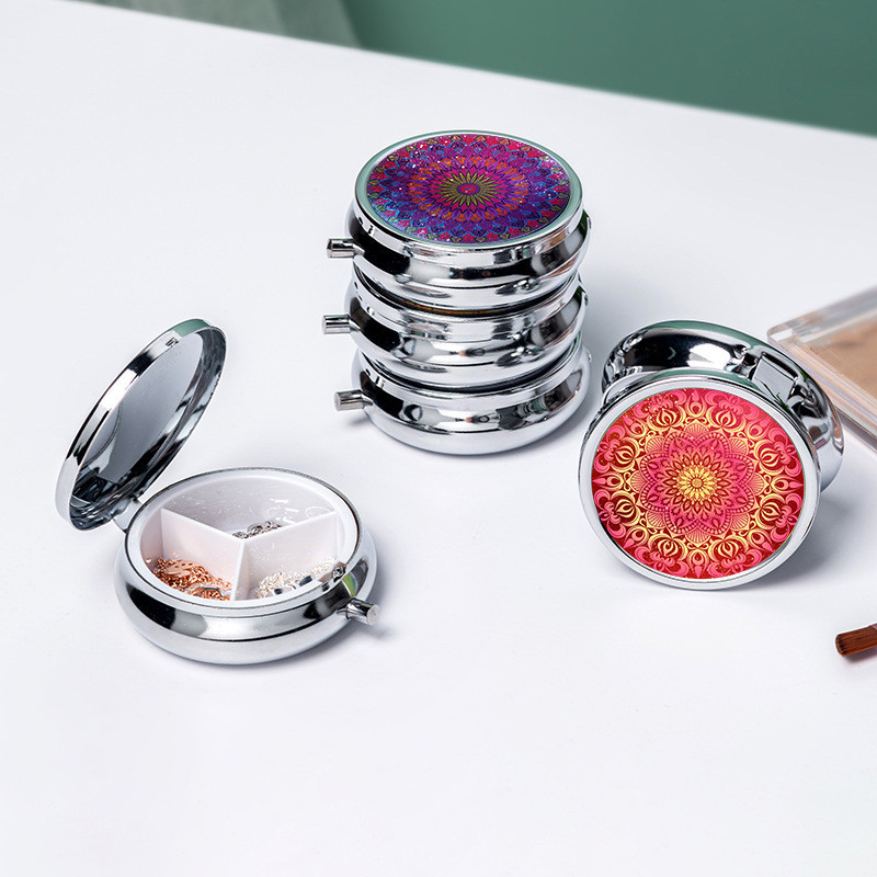 Round Pill Box,3 Compartment Small Pill Case for Pocket & Purse, Cute ...