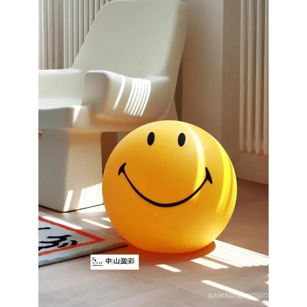 High-value Smiley Face Lamp Influencer Light Night Light Home Girl ...