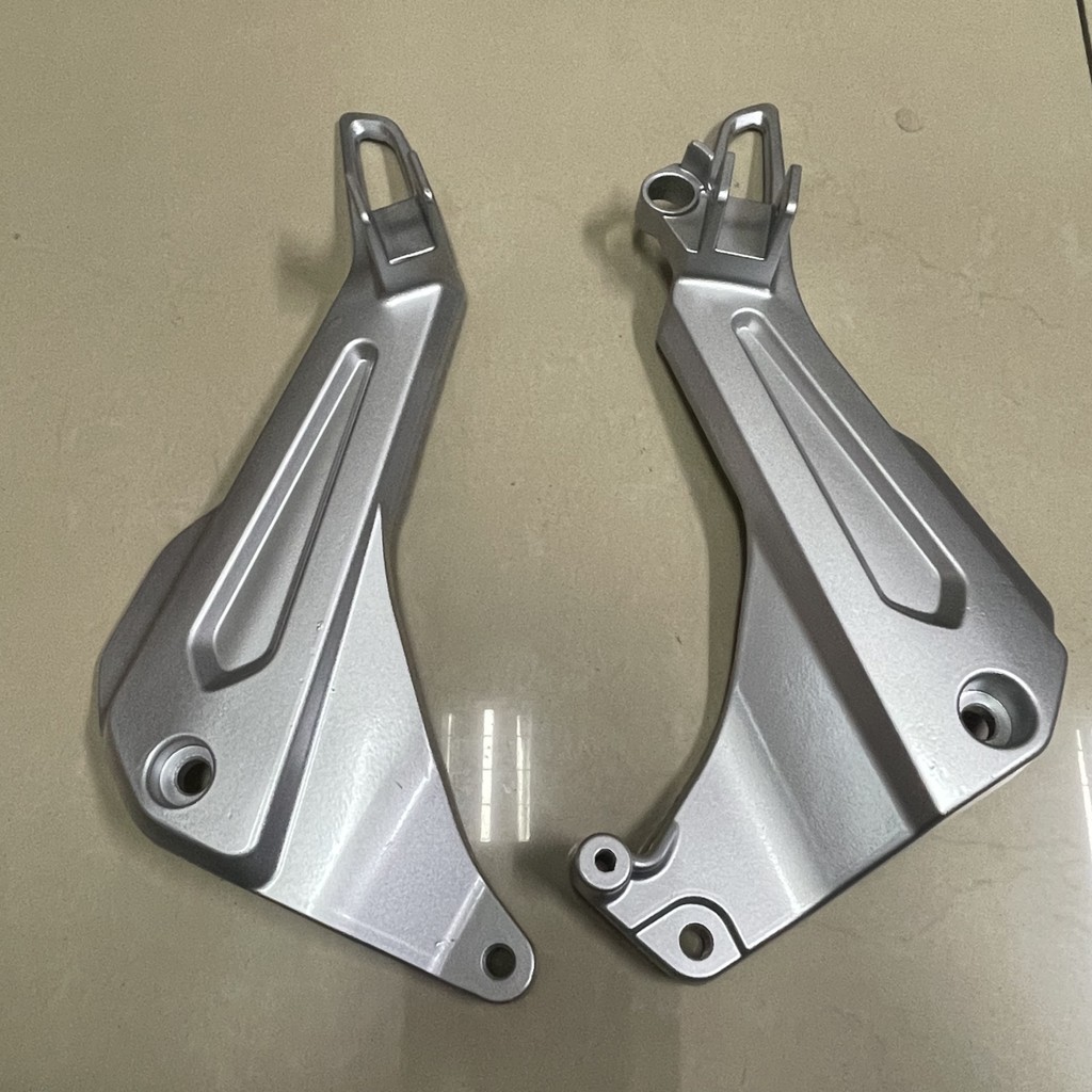 HONDA EX5 DREAM 110 DREAM110 REAR FOOTREST BRACKET R/L SET FOOT REST ...