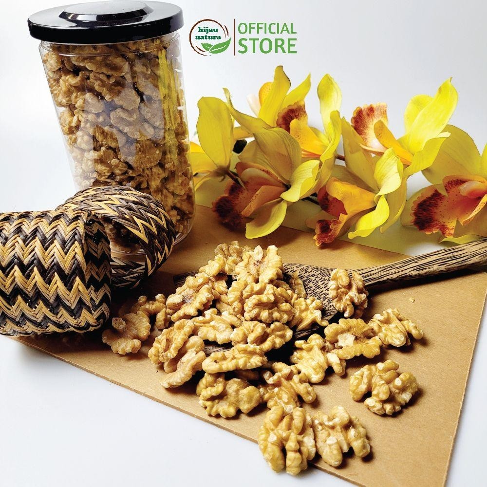 (Hijau Natura) Premium Raw Walnuts 130g / 300g / 600g | Shopee Malaysia