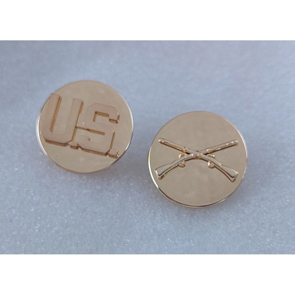 PAIR OF WW2 US Army Enlisted Men's Infantry collar disc BADGE INSIGNIA ...