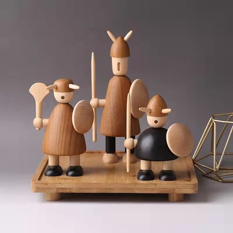 Mainan boneka Viking kayu Nordic rumah kreatif alat letak barang hari ...