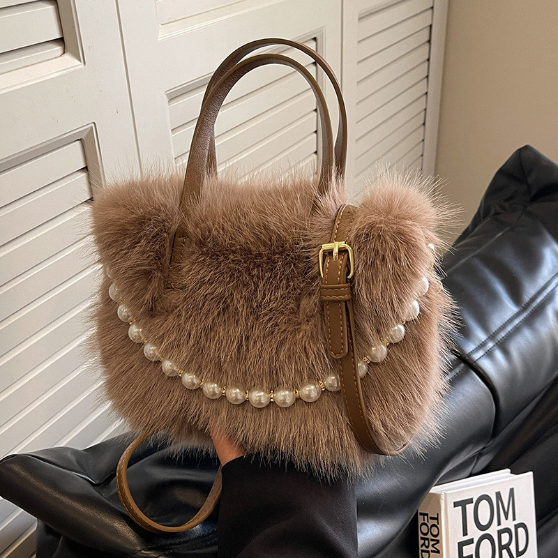 Winter Bag Female Furry 2024 New Style All-Match Messenger Bag This ...