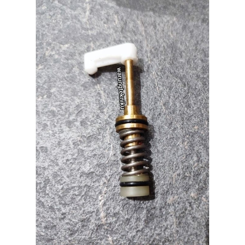 Piston push road assemble jet cleaner DT 1600, Ql 1900 | Shopee Malaysia