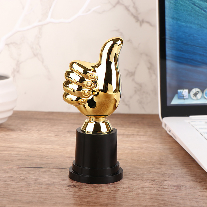 [YAN] 1Pcs Mini Awards Trophies Reward Thumbs Trophy Toys Kids ...