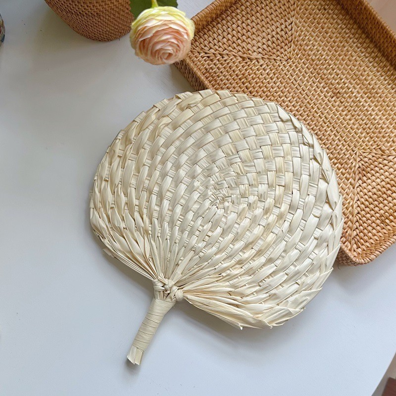 Handmade Grass Woven Fan Natural Woven Palm Leaf Aromatic Pandan Hand ...