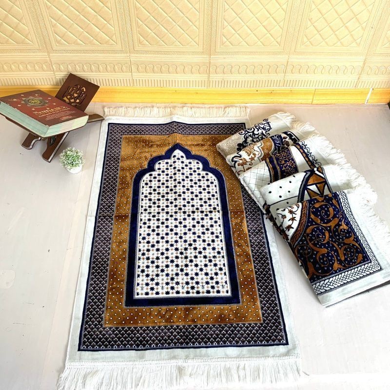 PUTIH Premium Turkish Prayer Rug With White Special Color Souvenirs For ...