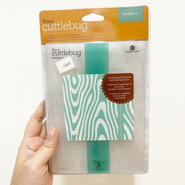 Cuttlebug 5"X7" Embossing Folder/Border Set - Wood Grain (Can be used ...