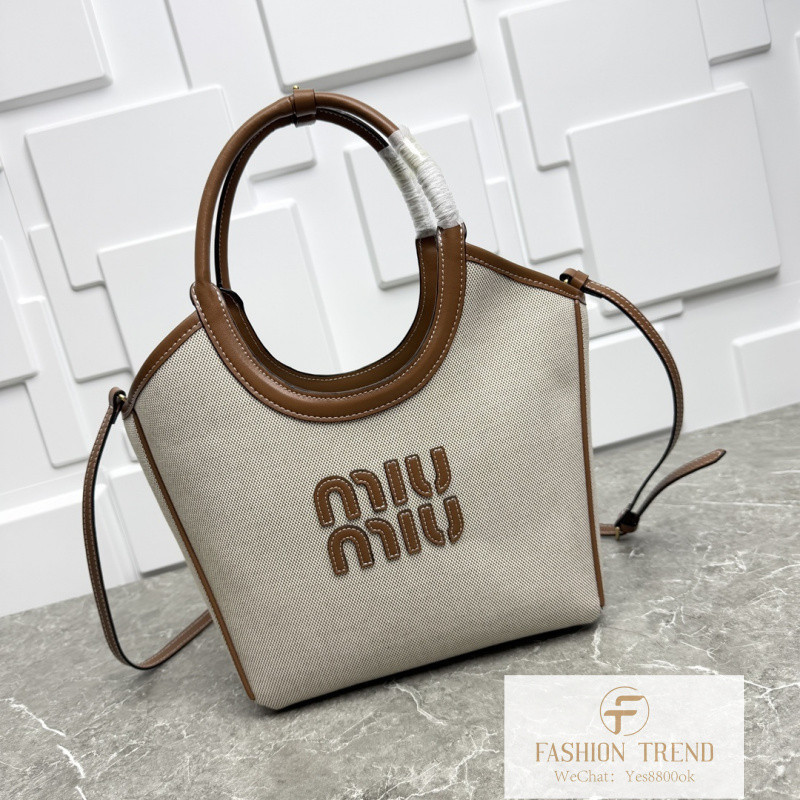 It is made of new brand canvas fabric, the new exclusive Isetan handbag ...