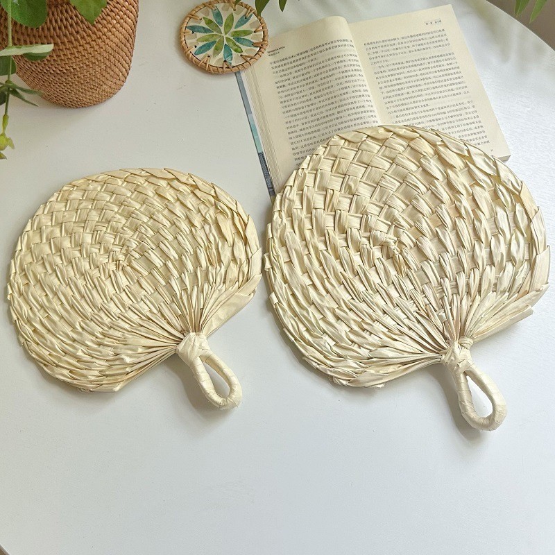 Handmade Grass Woven Fan Natural Woven Palm Leaf Aromatic Pandan Hand ...