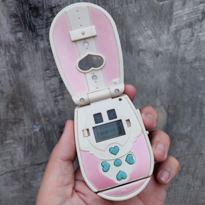 Bandai Pretty Cure Card Commune Morpher Tamagotchi Digivice | Shopee ...