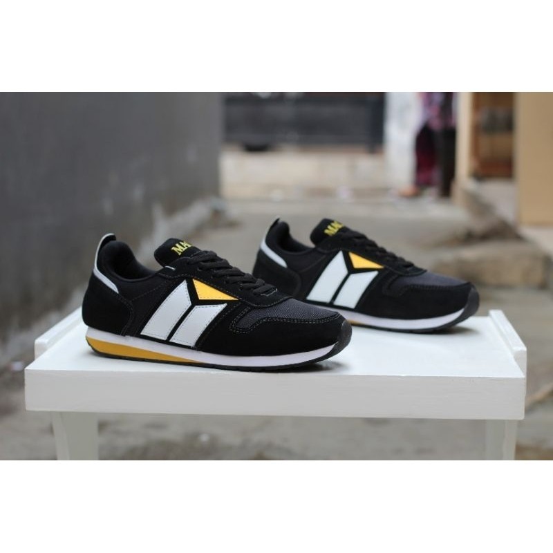 Macbeth premium full leather men's shoes size 39-44 include box | Shopee Malaysia