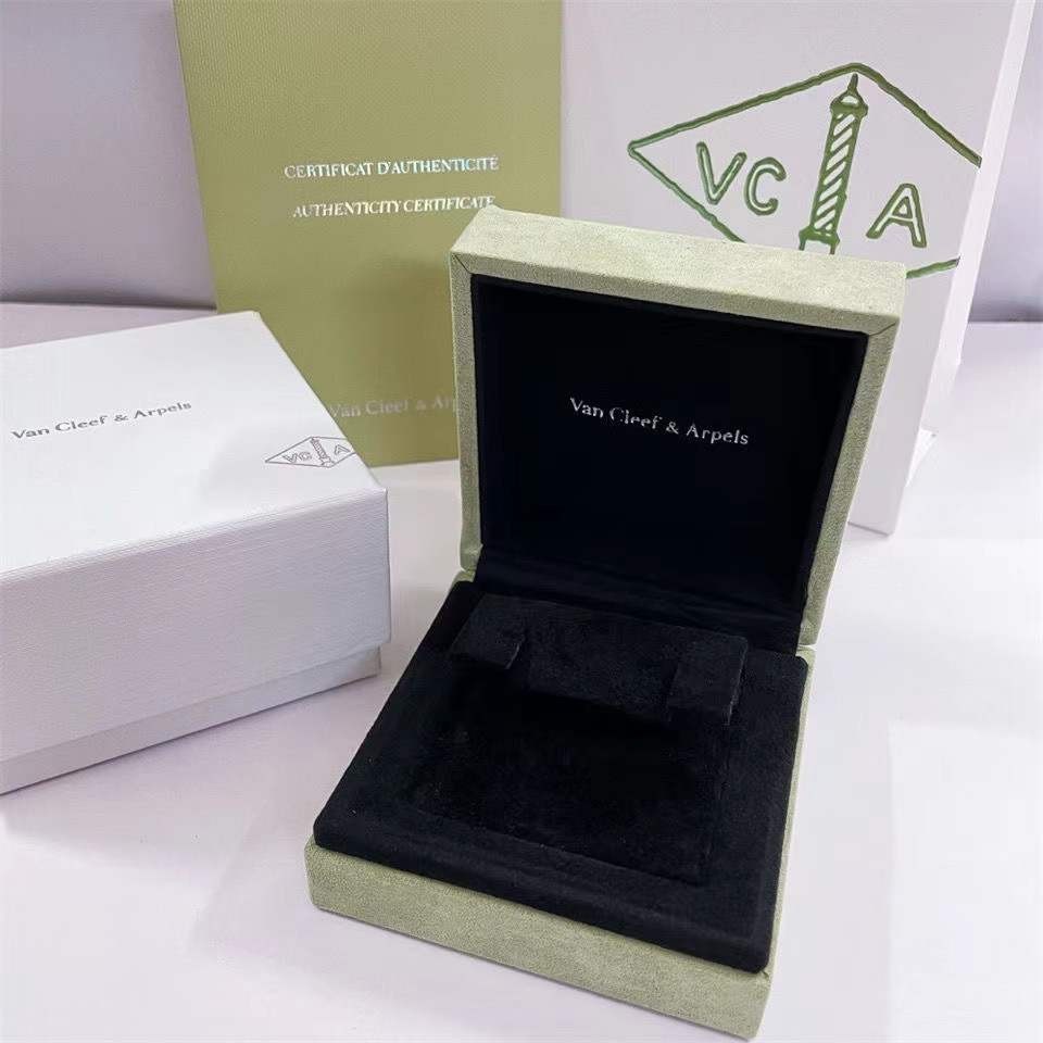 van+cleef - Prices and Promotions - May 2026 | Shopee Malaysia