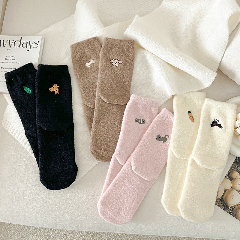 Women Soft Cute Novelty Cartoon Animal Print Fuzzy Sock Comfortable ...