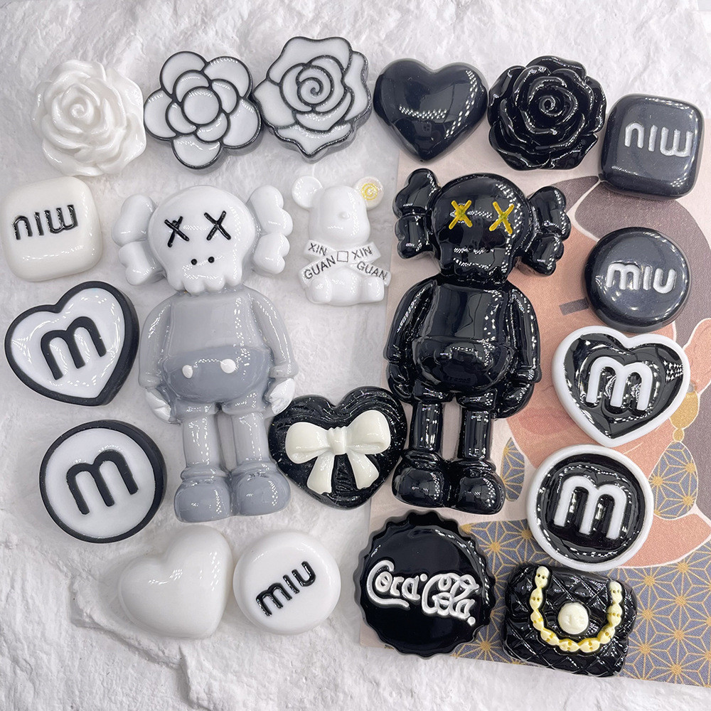 【1pcs】Shiny Black & White Bear/rose/ribbon/love DIY Jibitz INS Shoe ...