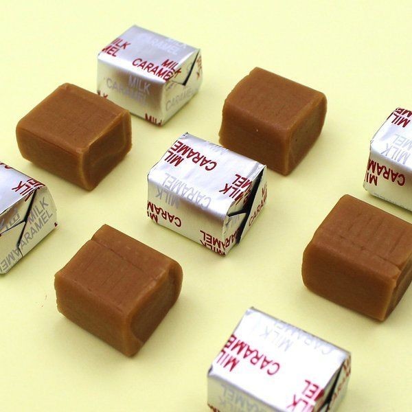 ZEJUN Lotte imported caramel milk toffee 50g gold secretary Internet celebrities with casual ...