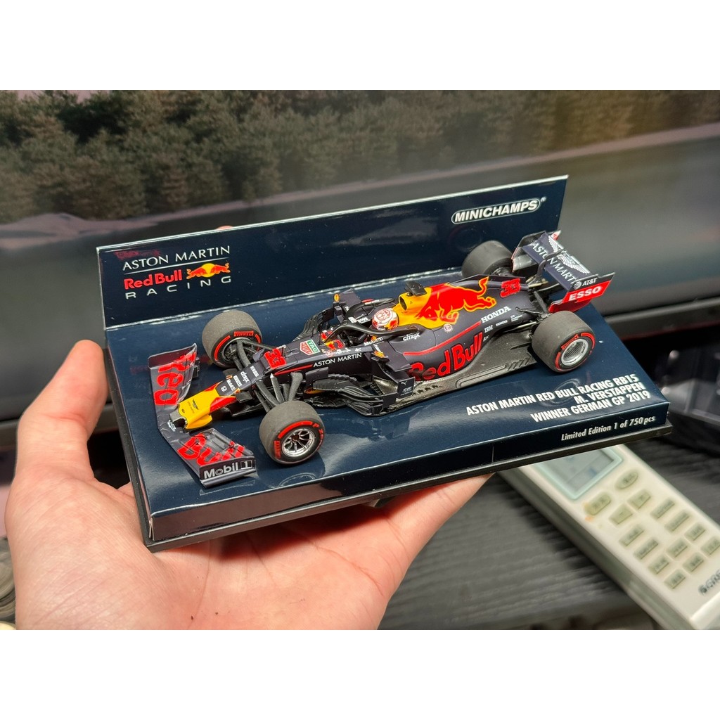 Mini Cut 1/43 Red Bull RB15 Wista Pan German Station Limited 750 Panzi ...