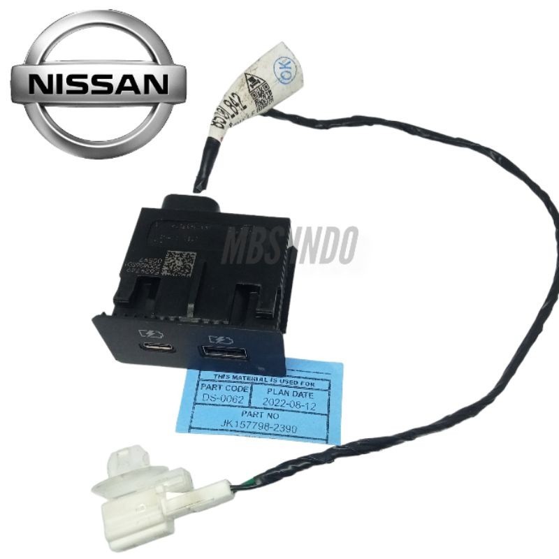 Original NISSAN USB CHARGER MODULE TYPE C ORIGINAL NISSAN USB HP ...