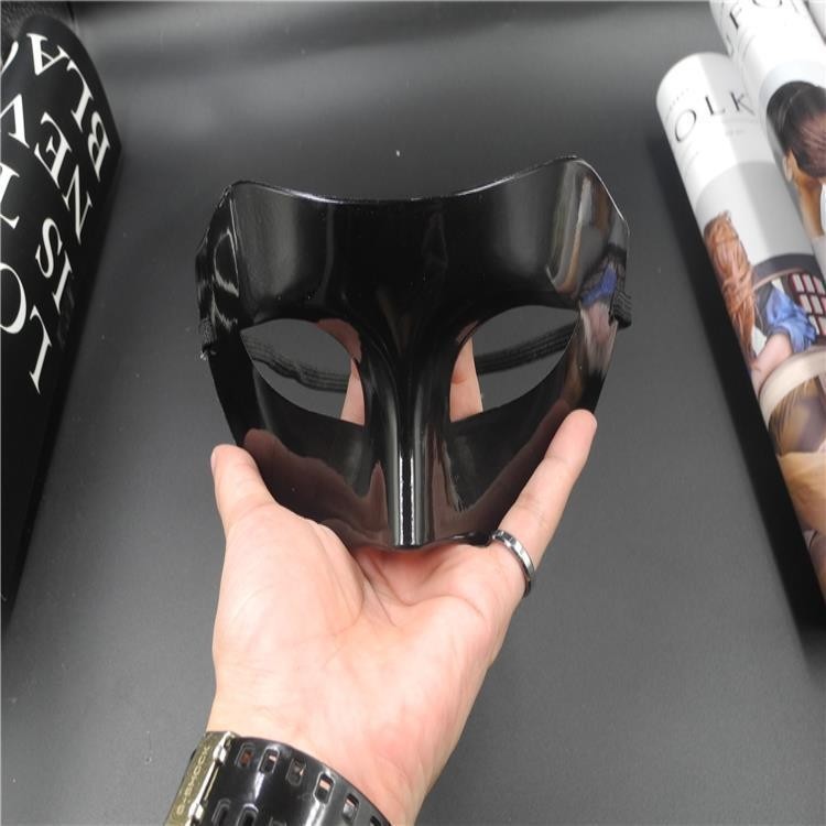 Handsome Ancient Style Male Half-Face Mask Adult Halloween Masquerade ...