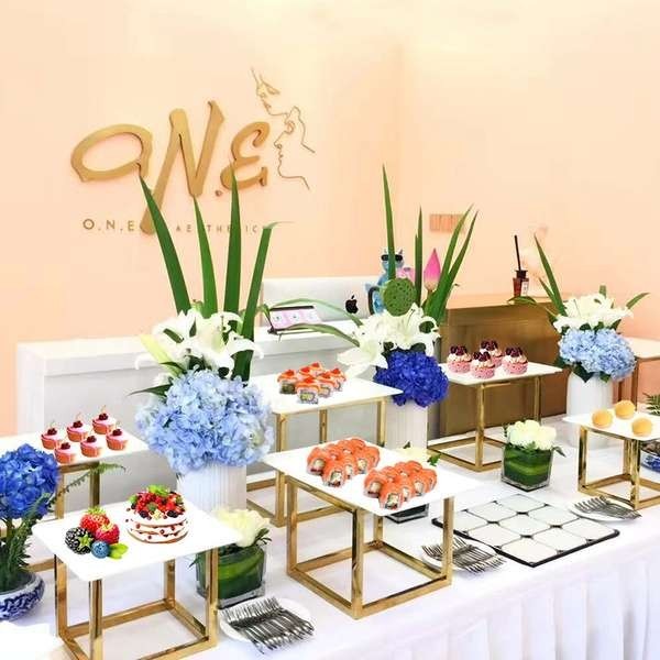 Luxury Golden Cake Pan Stainless Steel Dessert Stand Cold Dining ...