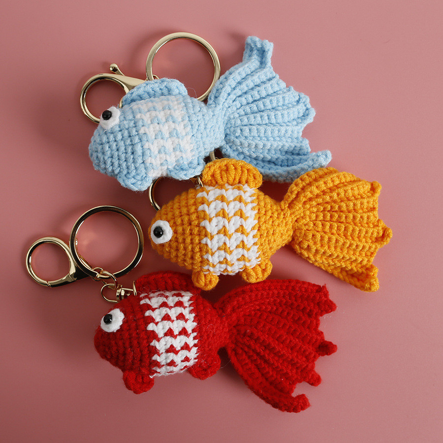 Cute Little Goldfish Hand-Knitted Doll Wool Crochet Fish Keychain Hand ...