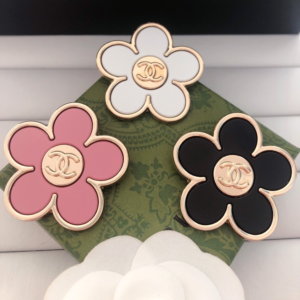 Flower Double Letter C Brooch Camellia Pin Jewelry Haute Couture Bag ...