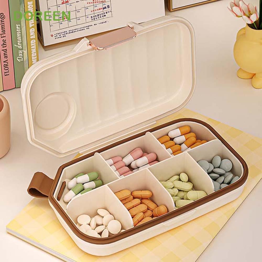 DOREEN Travel Pill Organizer, Portable Airtight Weekly Pill Box ...