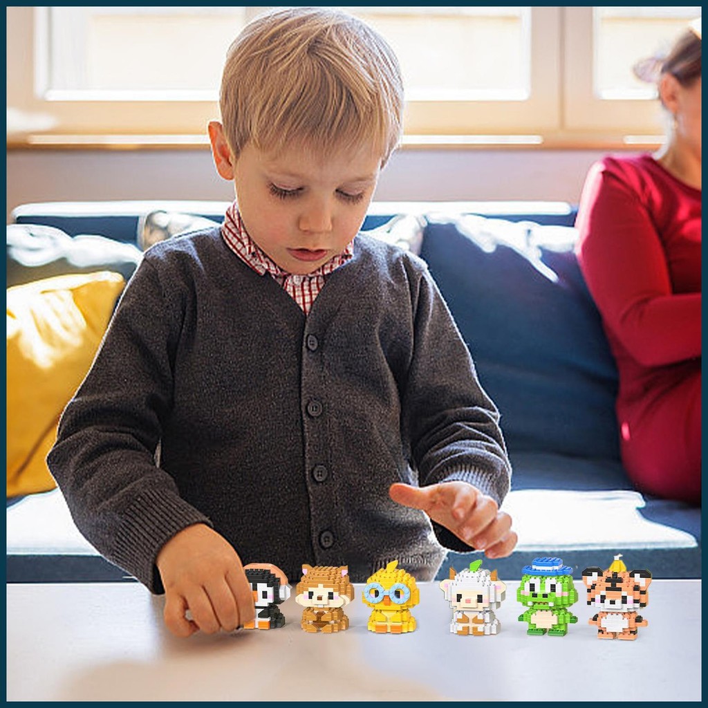 Cute Cartoon Series Building Toy Block Models Kit Building Blocks Party ...
