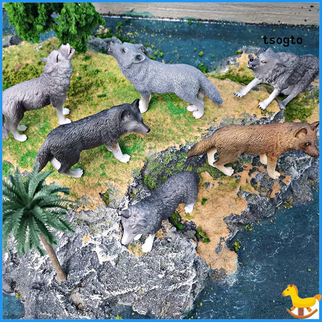 [Toto] Roaring Walking Wolf Figurine Realistic Forest Animal Model ...