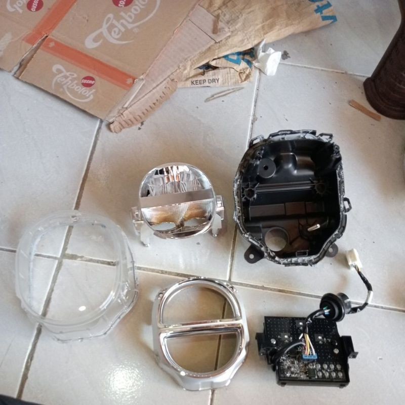 Yamaha fazzio headlight reflector | Shopee Malaysia