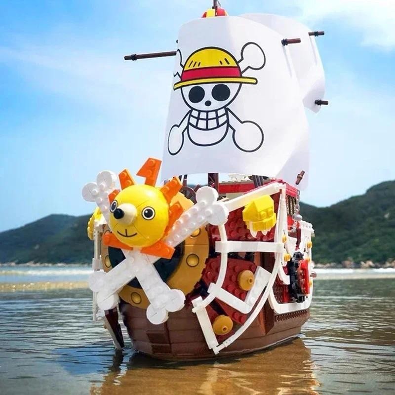 ONE PIECE anime pirate ship building block toys, Thousand Miles Sunny ...