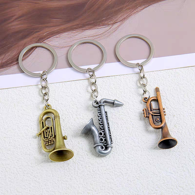 Simple Saxophone Key Ring Mini Trumpet Keychain Musical Instrument ...