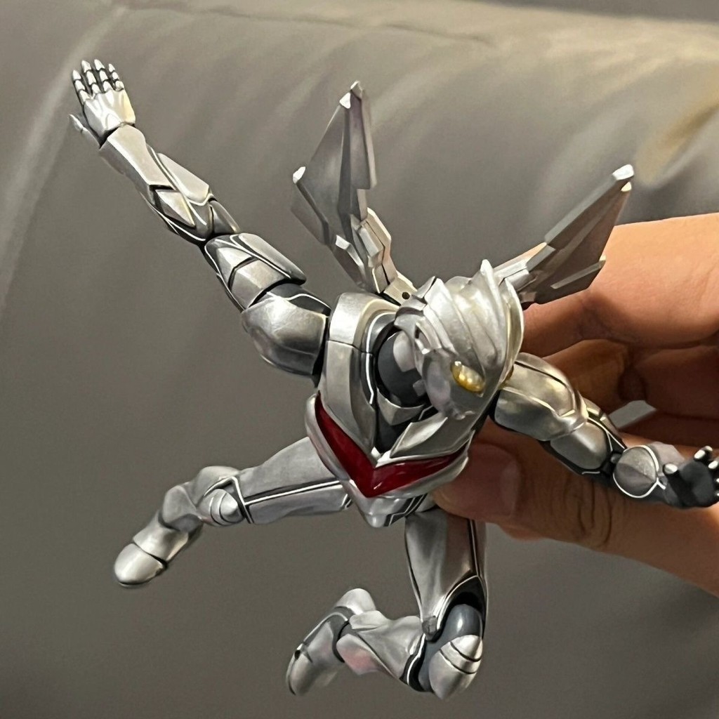 Popular Noah Ultraman Figure Sairo Blaze Whole Body Joint Movable King ...