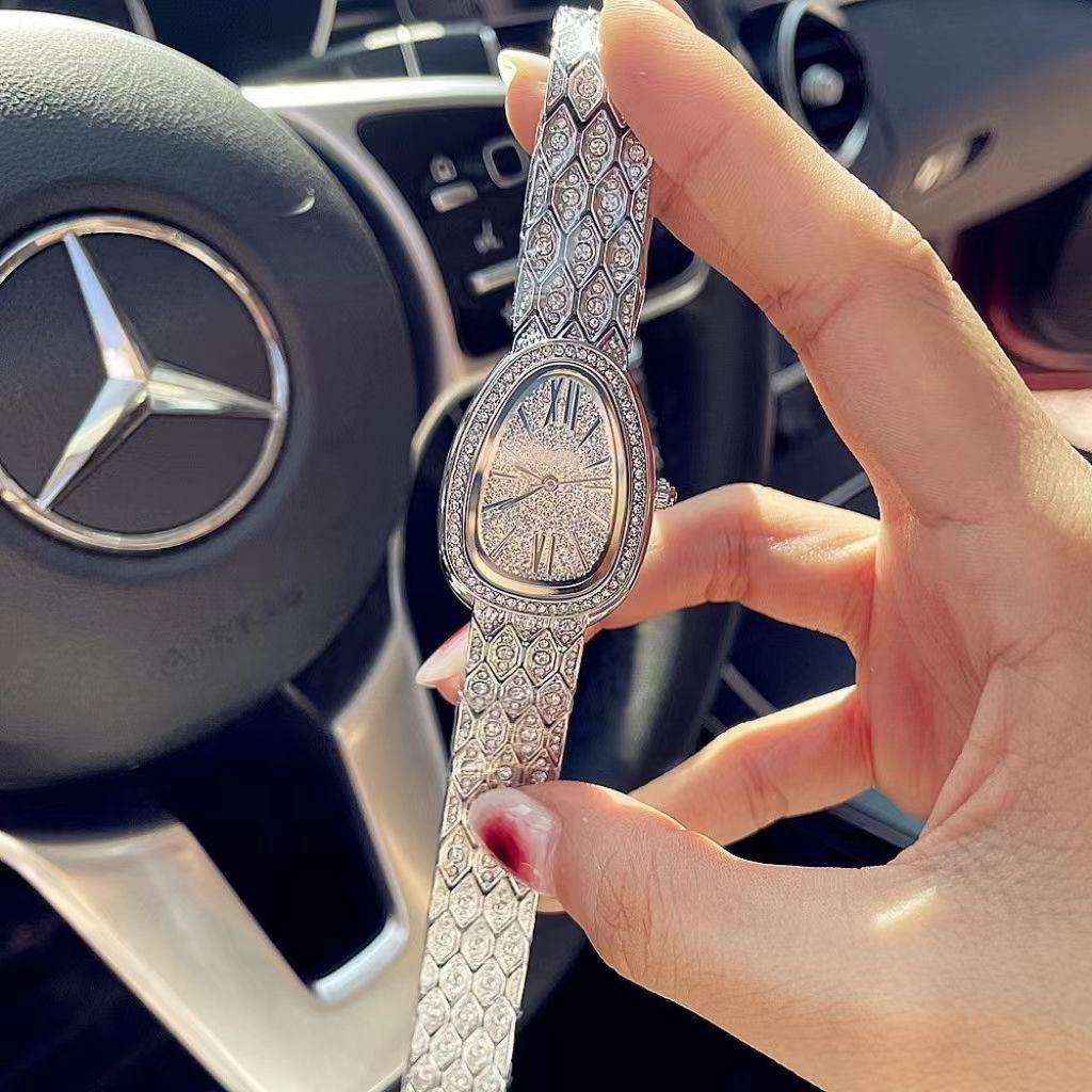 Snake Head Women's Watch Full of Diamond Shining Bracelet Watch ...