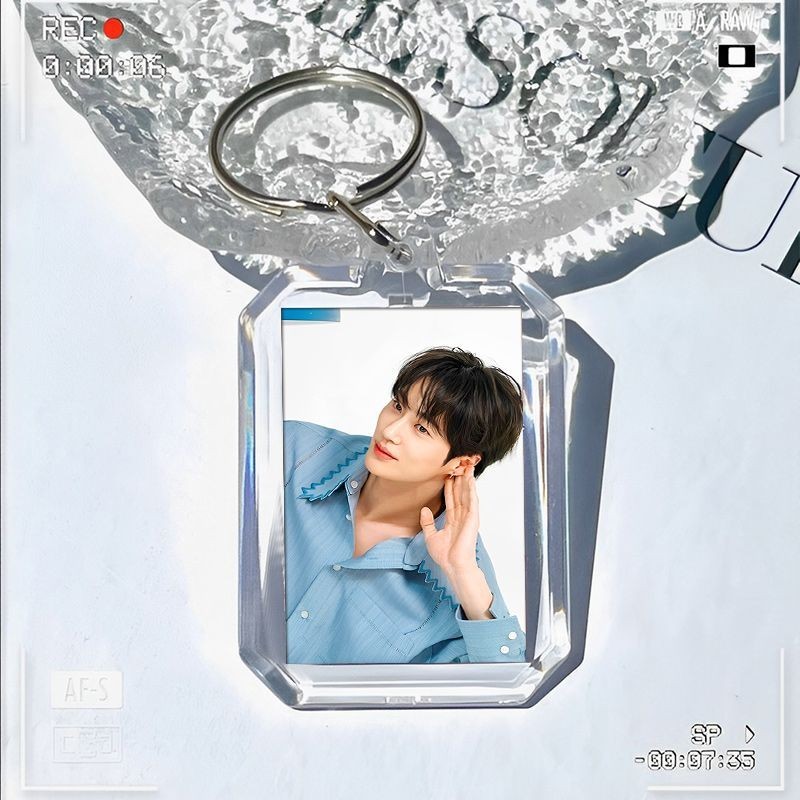 lovely runner Byeon Woo Seok Kim Hye Yoon diy Customized Acrylic Buckle ...