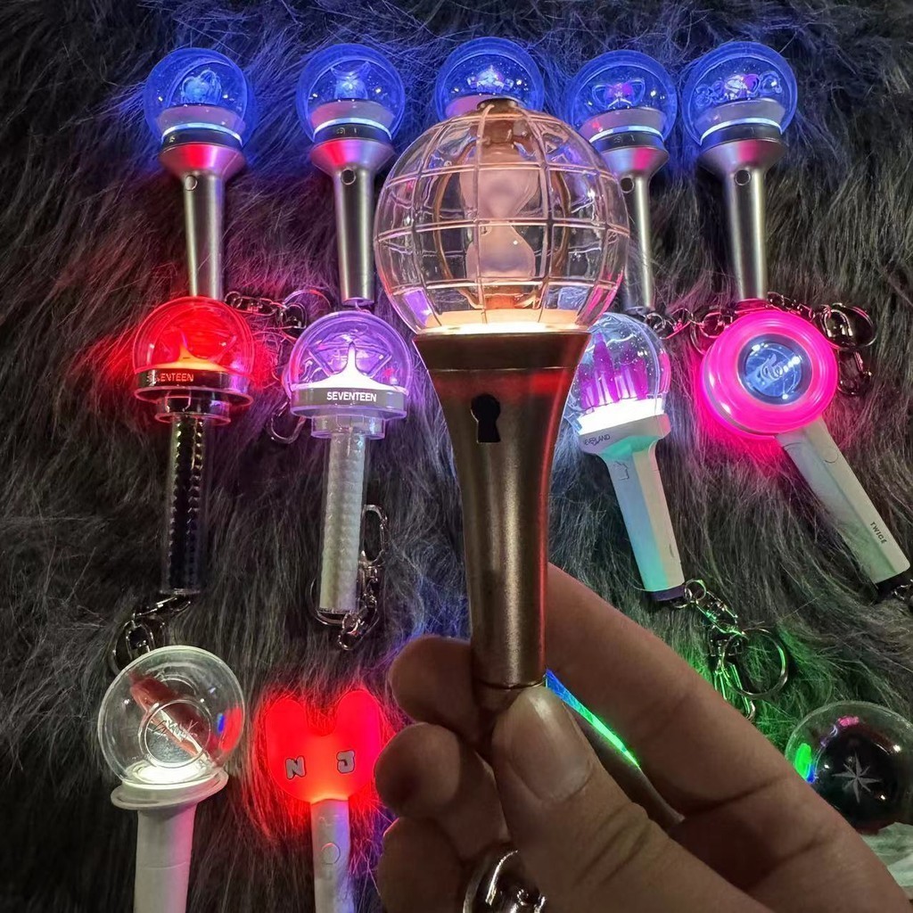 KPOP BLACKPINK SVT EN TWICE Stray Kids NJ ATEEZ Mini Lightstick Key ...