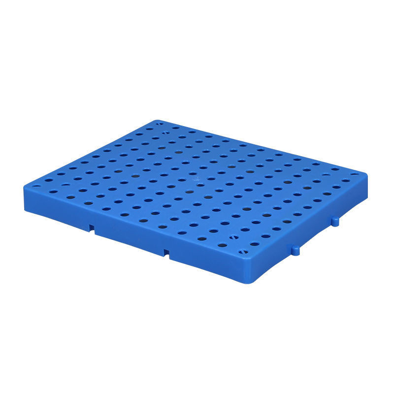 Plastic Pallet Flooring Round hole warehouse pads Pads warehouse boards ...