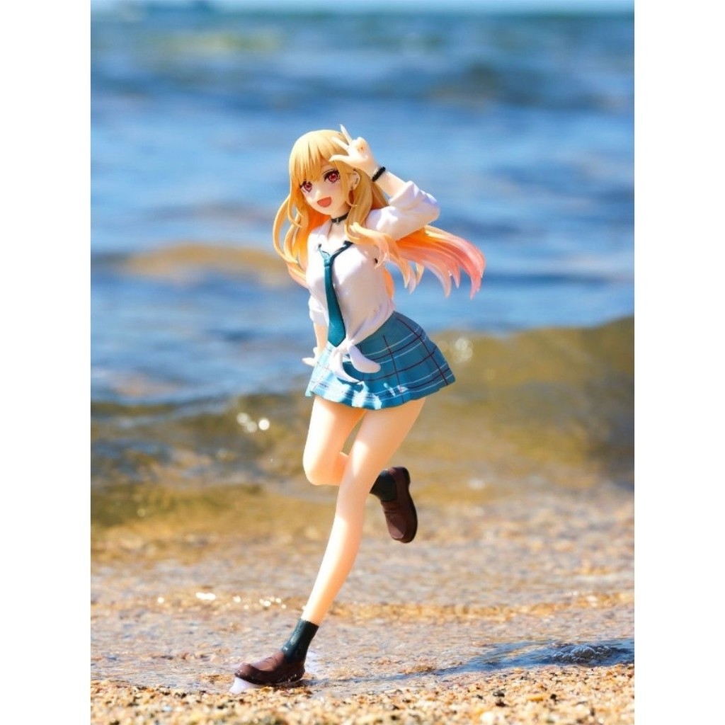 Beautiful Girl Dressing Doll Falling in Love Kitagawa Kitagawa Dreams ...