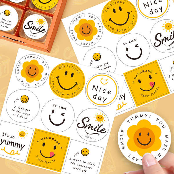 cookies sticker label label sticker Pelekat penaik senyum kuning, kek ...