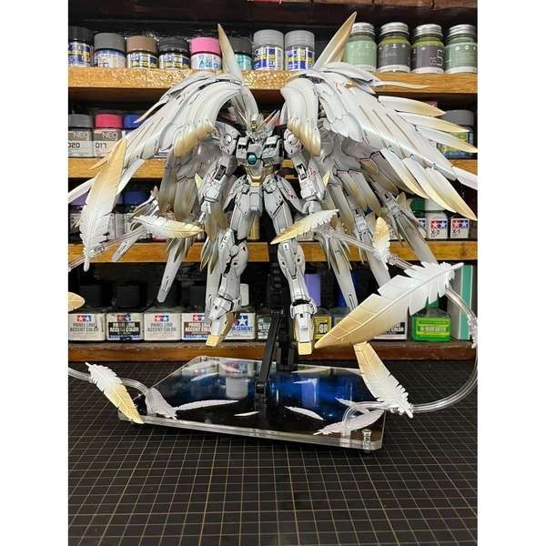 Bandai GUNPLA assembles HG Assault Freedom Barbatos Seven Swords ...