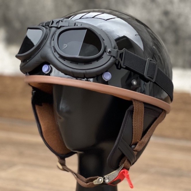 Napoli Haley first half travel helmet + Vintage leather pilot glasses ...
