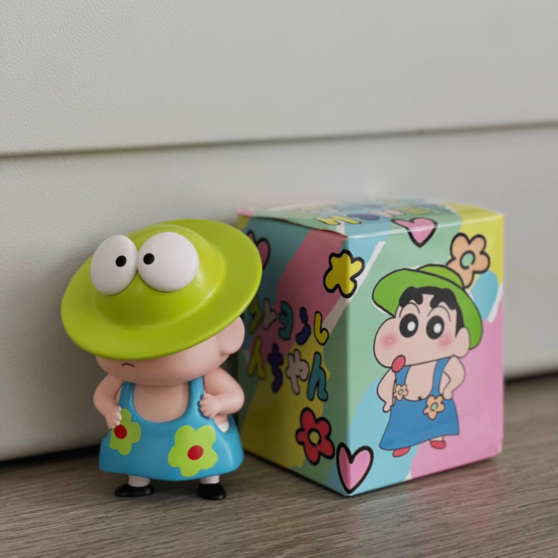 Frog Crayon Shin-Chan Hand-Made Hat Schoolbag Living Room Home Desktop ...