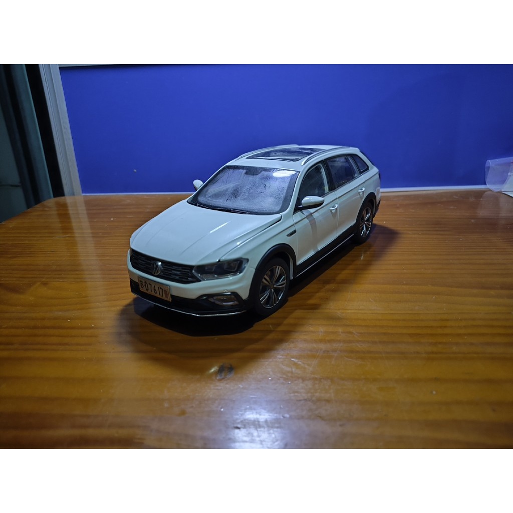 1/18 Original Factory FAW Volkswagen Cinderella Travel Car Models As ...